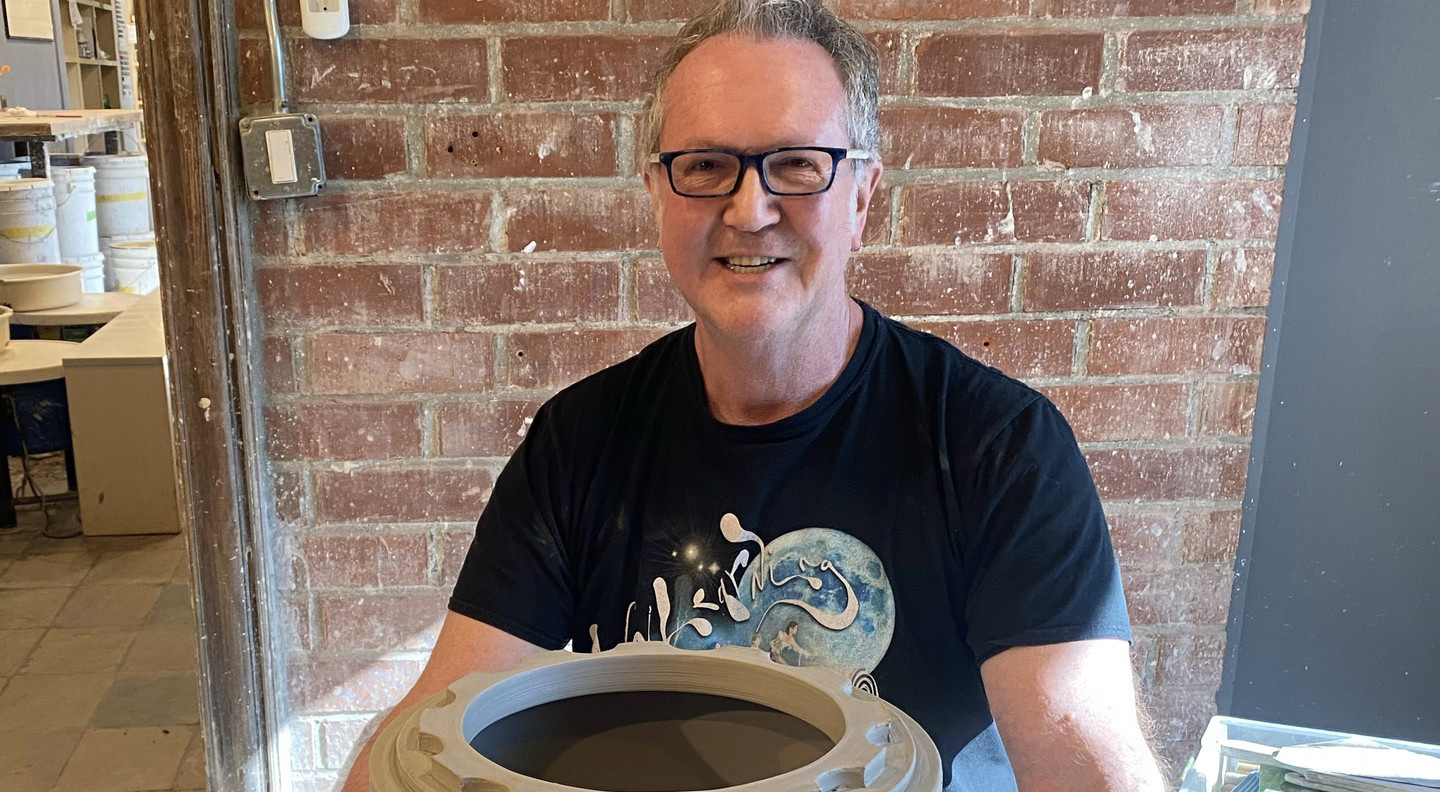 Kevin Eaton – Art and Cake - S.L.A.T.E.