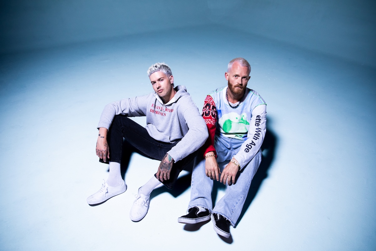 Girlfriends’ Travis Mills and Nick Gross Want to Take You Back to the ...