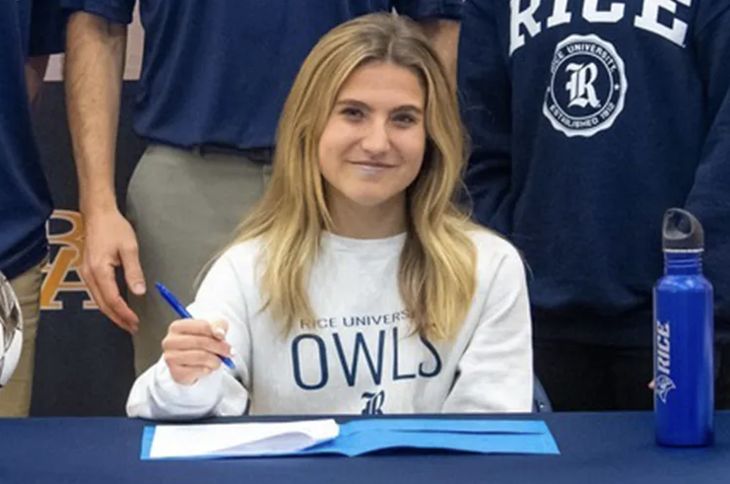 Rice University Student Dies After Posting ChatGPT ‘Devil Trend’; Cause ...